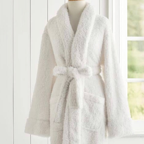 Pottery Barn | Intimates & Sleepwear | Pottery Barn Teddy Bear Robe ...